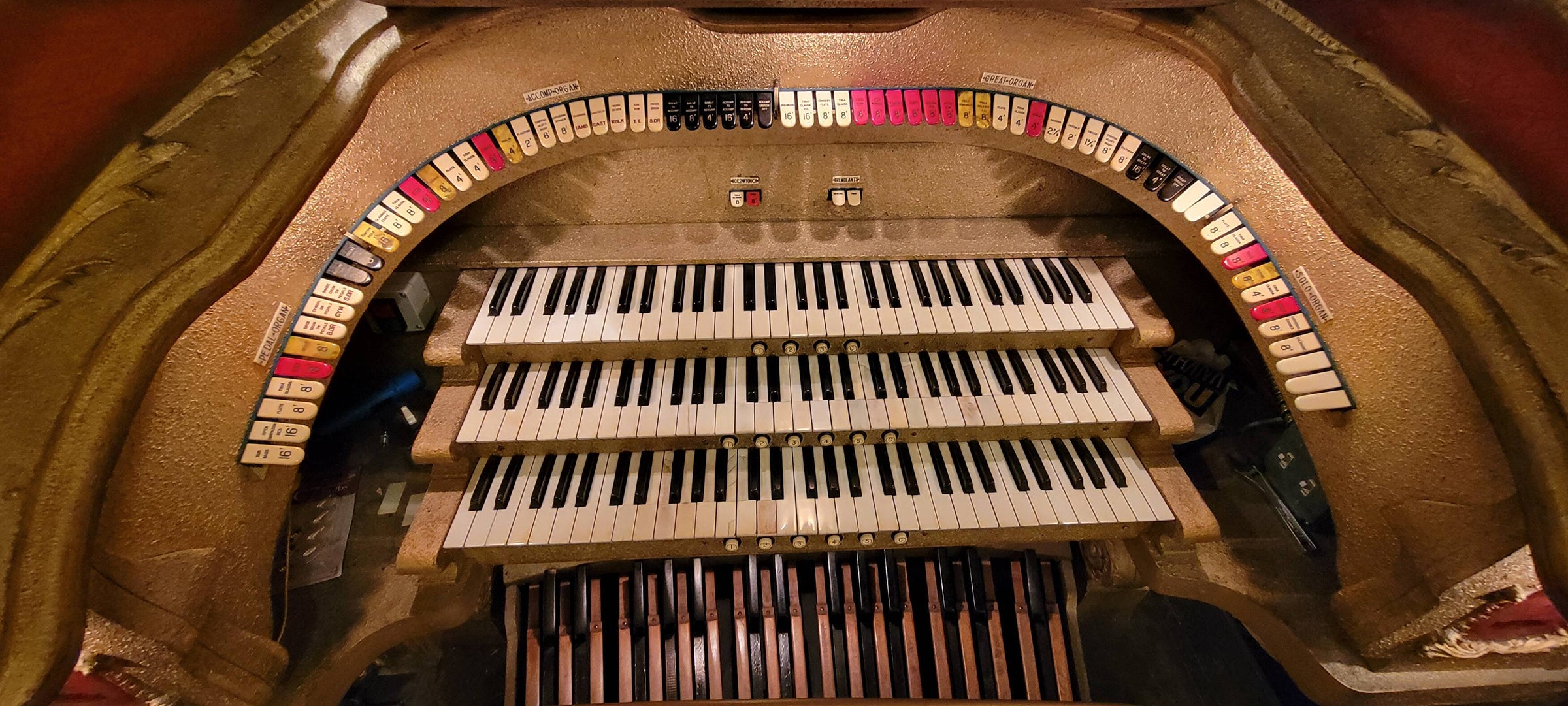 The Mighty Barton Organ